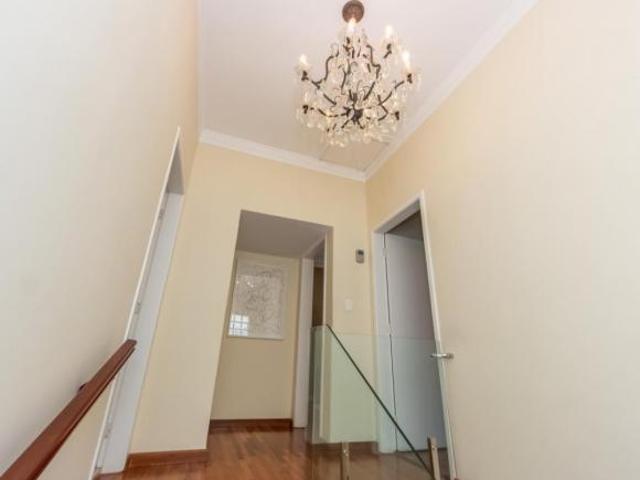 Deslumbrante casa para venda em Vila Mariana com 2 quartos, sendo 1 suíte, 206m² maira ykeda oya#U