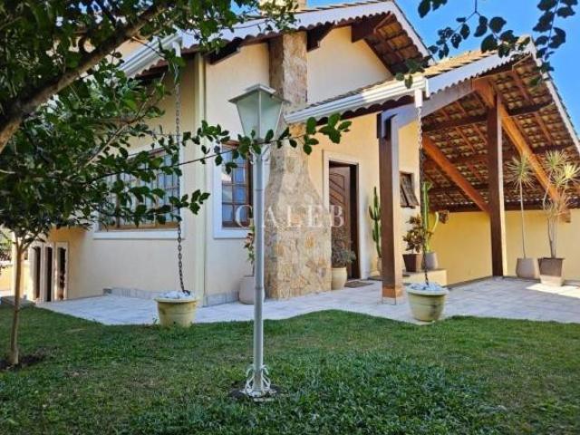 Imperdível! Casa venda Recreio Maristela, 3 quartos, 1 suíte, 2 salas, 3 banheiros, 3 vagas, 266m²