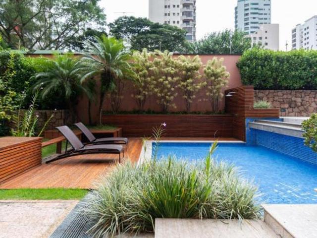 Agradável cobertura para venda em Moema com 4 quartos, sendo 2 suítes, 455m² kathrincoaracy#LWPHW