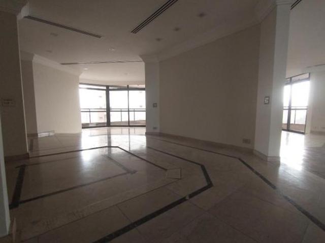Imperdível duplex para venda e locação em Vila Andrade com 6 quartos, sendo 4 suítes, 455m²