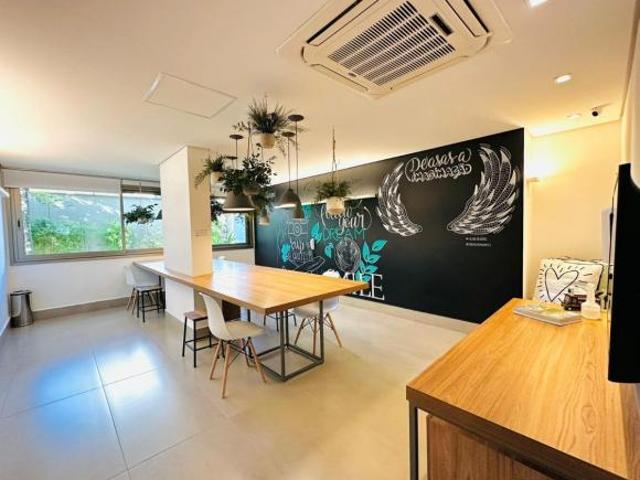 Agradável duplex para venda em Jardim Paulista com 1 quarto, sendo 1 suíte, 85m²