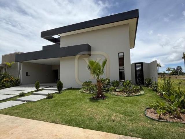 Imperdível! Florais Chapada Casa à venda em Chapada dos Guimarães MT, bairro Bom Clima, 03 quartos