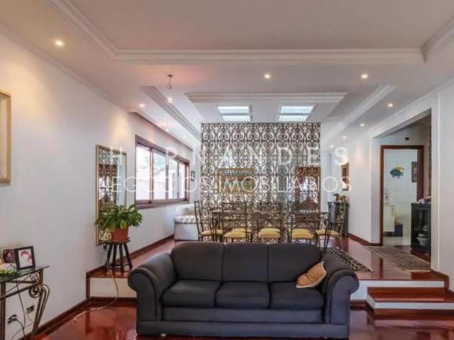 Imperdível! Linda casa em condomínio à venda em Alphaville, Santana de Parnaiba SP: 4 quartos, 2 suí