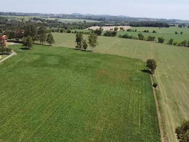 Imperdível Propriedade à Venda em Quadra SP: Sitio de Luxo na Zona Rural com 3 Quartos, 3 Suítes e 1