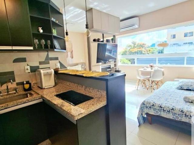Imperdível studio à venda em Poços de Caldas MG, no Jardim Cascatinha: 1 quarto, 1 banheiro, 1 vaga