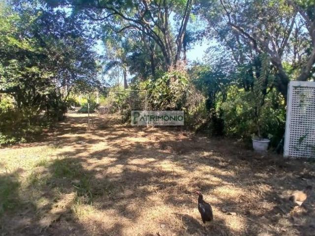 Imperdível: Sitio à venda em cidade] bairro] com 4 quartos, 2 salas, 2 banheiros e 26.960,00 m² de