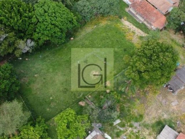Imperdível sítio à venda em Itu SP, no Bairro Campos de Santo Antônio! 2 quartos, 1 sala, 3 banheiro