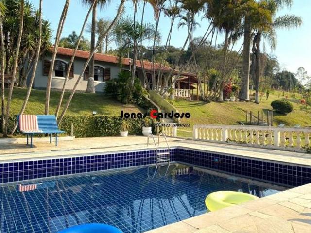 Imperdível Sítio à Venda em Mogi das Cruzes SP 5 quartos, 3 salas, 4 banheiros, 10 vagas de garage