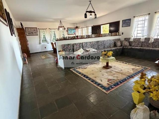 Imperdível: Sitio de aconchegante na Vila Moraes, Mogi das Cruzes SP! 4 quartos, 1 suite, 2 salas, 3