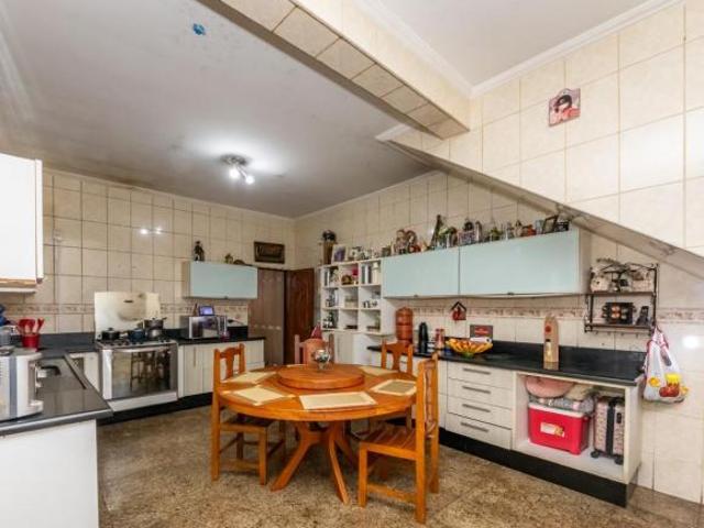 Imperdível sobrado para venda em Vila Gustavo com 3 quartos, sendo 3 suítes, 325m² reynaldo toffol