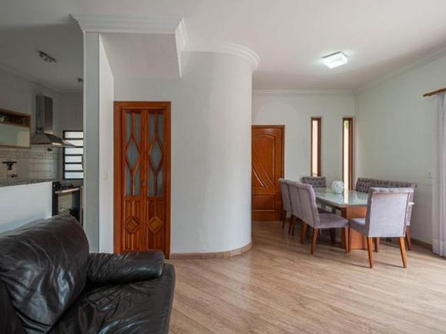 Funcional sobrado para venda em Vila Isolina Mazzei com 3 quartos, sendo 1 suíte, 171m²