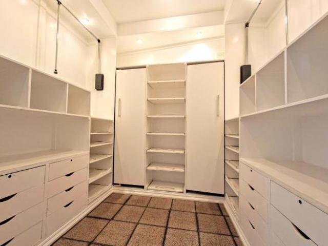 Versátil sobrado para venda em Chora Menino com 3 quartos, sendo 1 suíte, 187m² remaxjoy#0XAU1