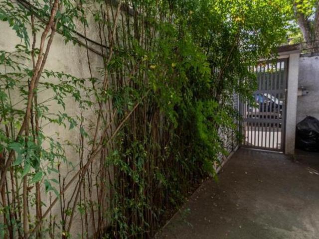 Imperdível sobrado para venda em Moema com 5 quartos, sendo 1 suíte, 209m² urban#IKZUA
