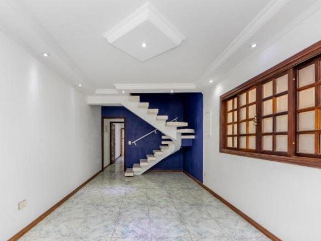 Excelente sobrado para venda em Parque São Domingos com 3 quartos, sendo 3 suítes, 285m²