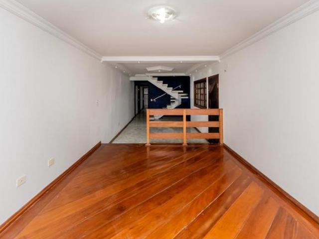 Imperdível sobrado para venda em Parque São Domingos com 3 quartos, sendo 3 suítes, 285m² remaxmon