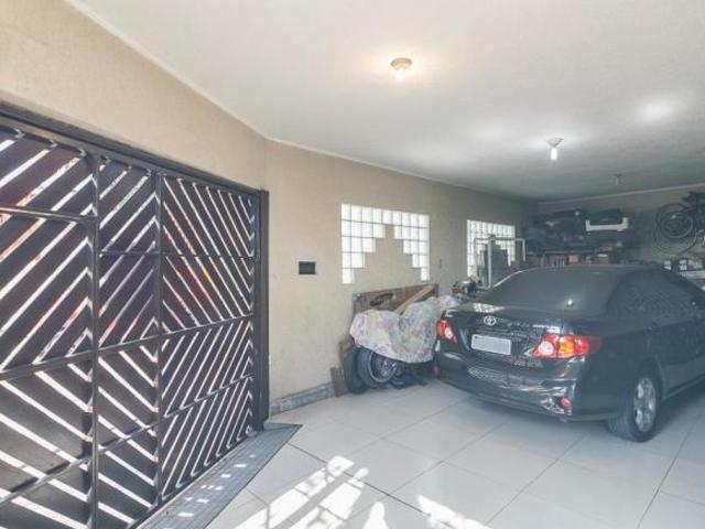 Excelente sobrado para venda em Rudge Ramos com 3 quartos, sendo 1 suíte, 185m²