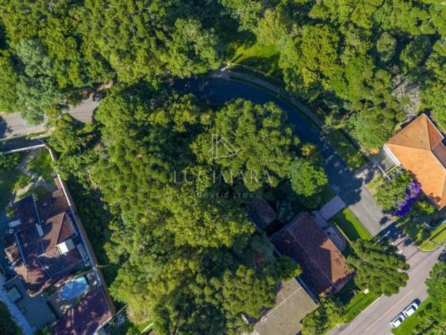 TERRENO EXCLUSIVO NO VISTA ALEGRE | 1.732 m² E 72m