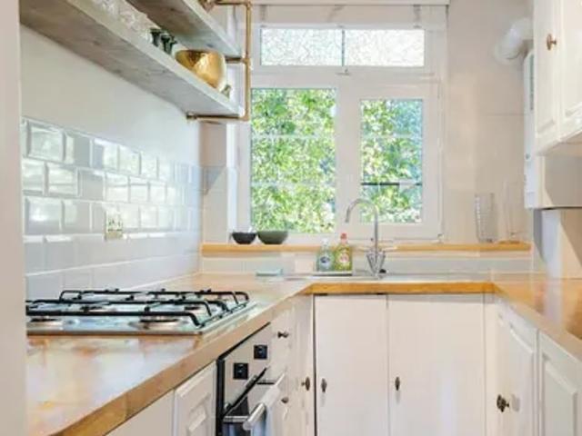 Imperial War Museum London, Lambeth Road, London, SE1 6HZ, United Kingdom | 3 bed apartment for rent #168045186 | Rentberry