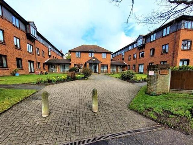 Imperial Avenue, Chalkwell, 2 Bedroom Apartment