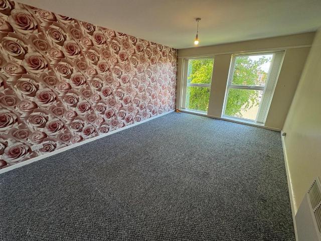 Imperial Avenue, Wallasey CH45, 2 bed property to rent, £750 pcm | PrimeLocation