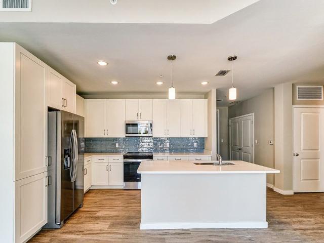 Imperial Crossing Luxury Apartment Homes 3 Bedroom Apartment for Rent at 3561 Imperial Crossing Dr, Bonita Springs, FL 34134