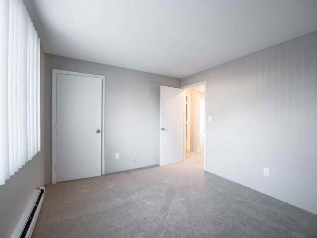 IMPERIAL GARDENS Studio Apartment for Rent at 1982 Middlesex Street, Lowell, MA 01851 Highlands