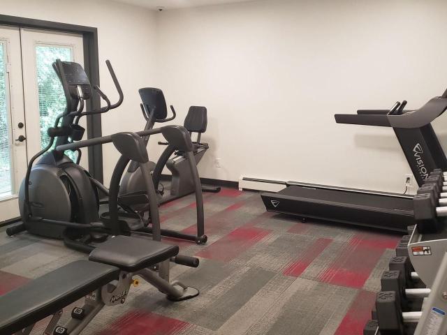 Imperial Grand Prix 1 Bedroom Apartment for Rent at 3407 Grand Ave, Des Moines, IA 50312 North of Grand
