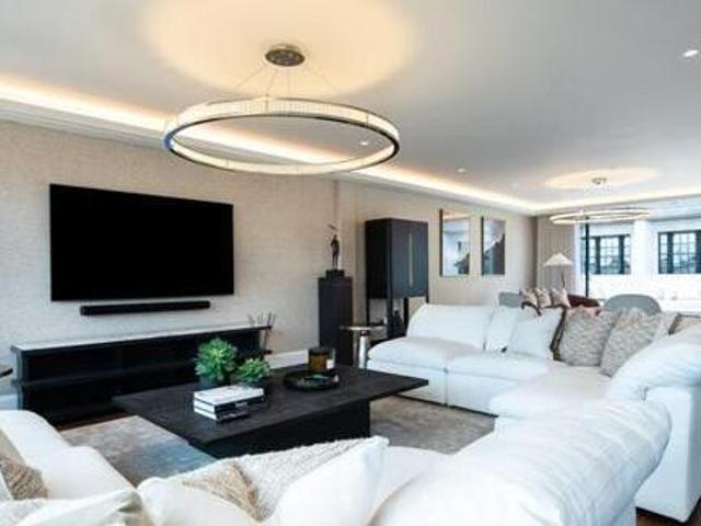 Imperial House, Young Street, 3 Bedroom Penthouse