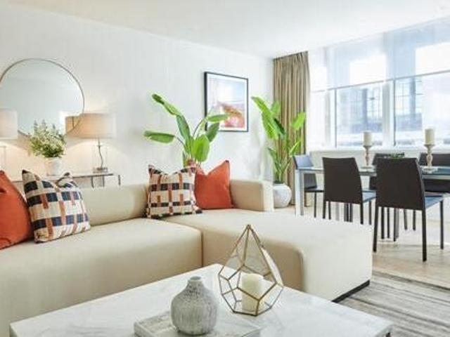 Imperial House, Young Street, 2 Bedroom Flat