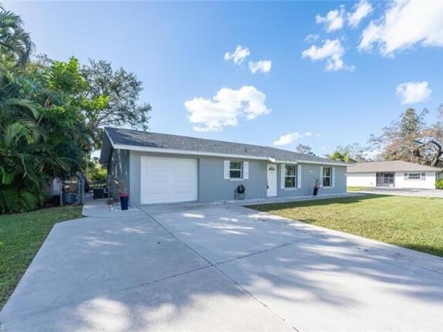 Imperial Shores Blvd, Bonita Springs, Home For Sale