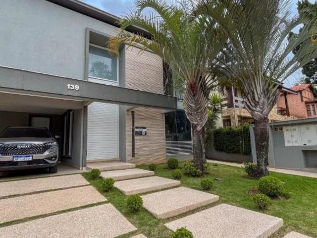 Imponente casa de luxo em condomínio no coração de Alphaville Barueri SP: 6 quartos, 6 suítes, 3 s