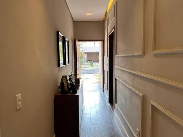 Imponente casa em condomínio à venda em Indaiatuba SP, Jardim Portal dos Ipês 4 suítes, 228m², 4 va