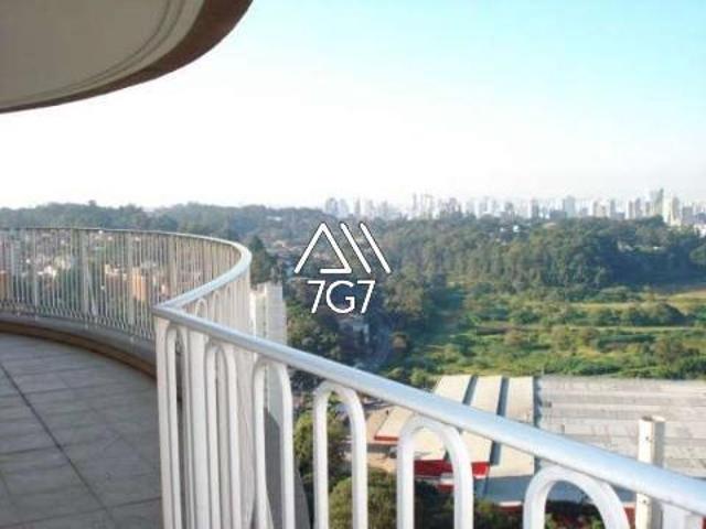 IMPONENTE, BEM LOCALIZADO E COM VISTA MARAVILHOSA