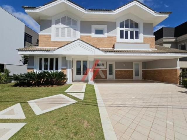 Imponente mansão em condomínio de luxo em Alphaville Residencial Dois, Barueri SP: 4 quartos, 4 suít