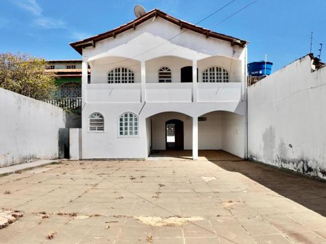Imponente Sobrado Colonial 6 Quartos, 3 Suítes Sobradinho Financiamento e FGTS