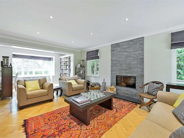 Impressive detached property in sought after private road