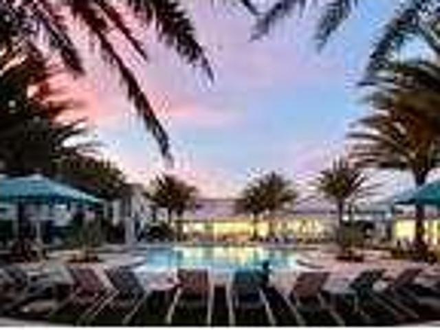 Impressive 1 Bed 1 Bath Available Now $1633/Month