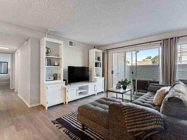 IMT Sorrento Valley 2 Bedroom Apartment for Rent at 11102 Caminito Alvarez, San Diego, CA 92126 Mira Mesa