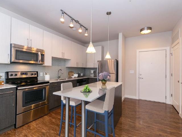 Inman Quarter Studio Apartment for Rent at 299 N Highland Ave Ne, Atlanta, GA 30307 Inman Park