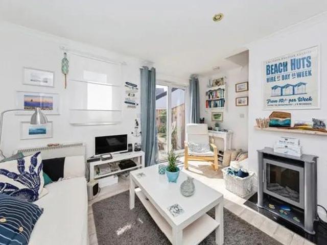Innisfree, Carmarthen, SA33
