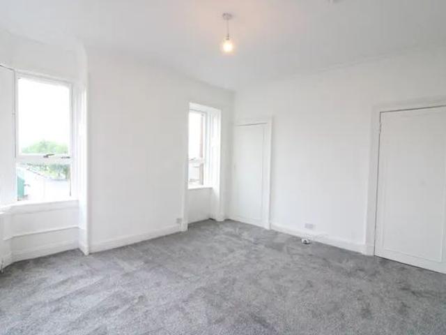 Inchinnan Road, Renfrew