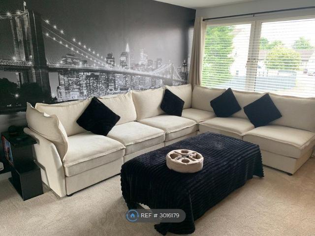 Inchture, Perth PH14, 2 bed flat to rent, £825 pcm | PrimeLocation
