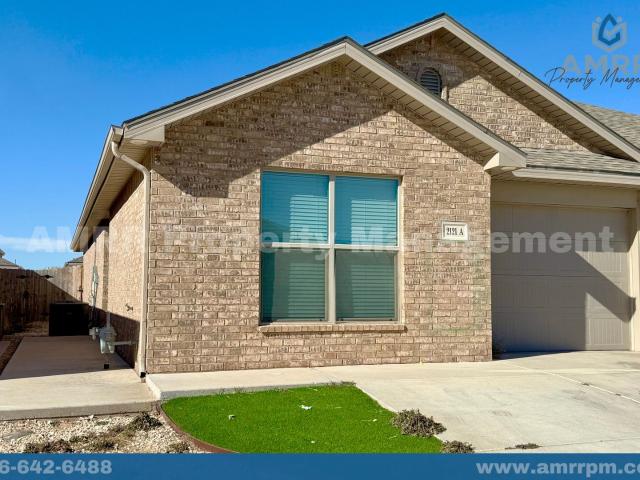 Incredible 3 Bedroom Duplex in North Lubbock!