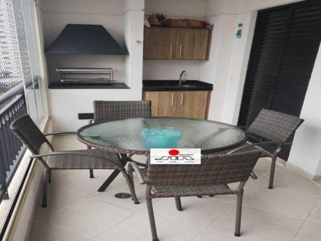 Incrível Apartamento com Varanda Gourmet