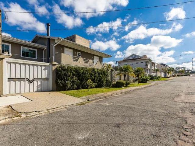 Casa com 4 dormitórios no São Lourenço