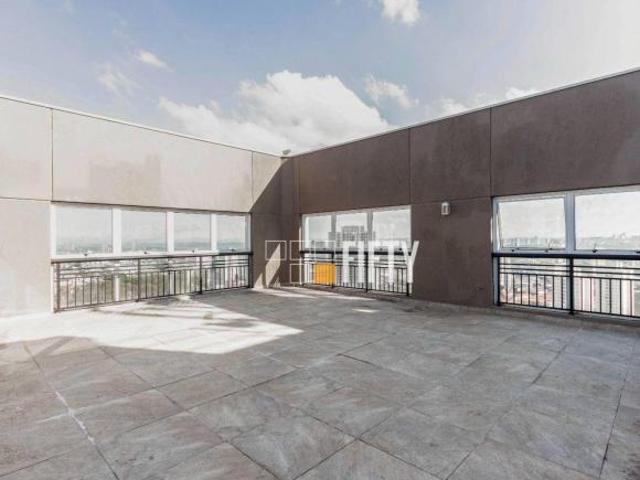 Incrível cobertura de 397m², 4 suítes e 5 vagas Vista aberta para o Clube Hípico Santo Amaro São