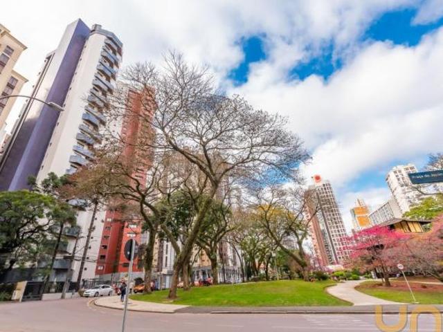 Incrível Duplex 5 suítes na Praça do Japão