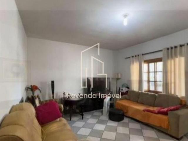 Incrível oportunidade: Casa à venda em São Paulo SP, no Cambuci, com 3 quartos, 2 salas, 2 banheiros