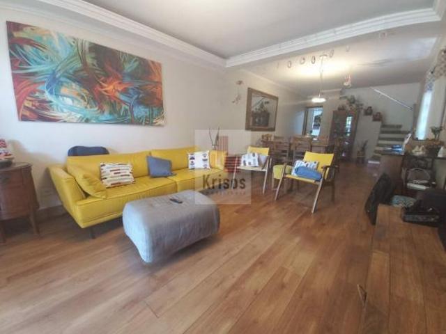 Incrível Sobrado com 5 Quartos à Venda no Jardim Bonfiglioli!