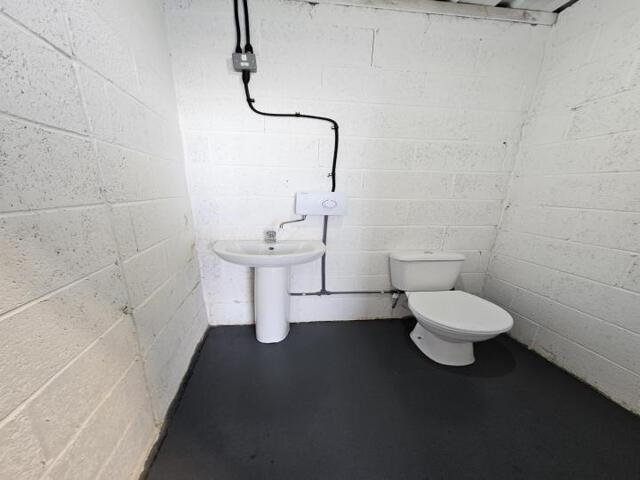 Industrial For Rent Grantham Lincolnshire 1300 ES101569027